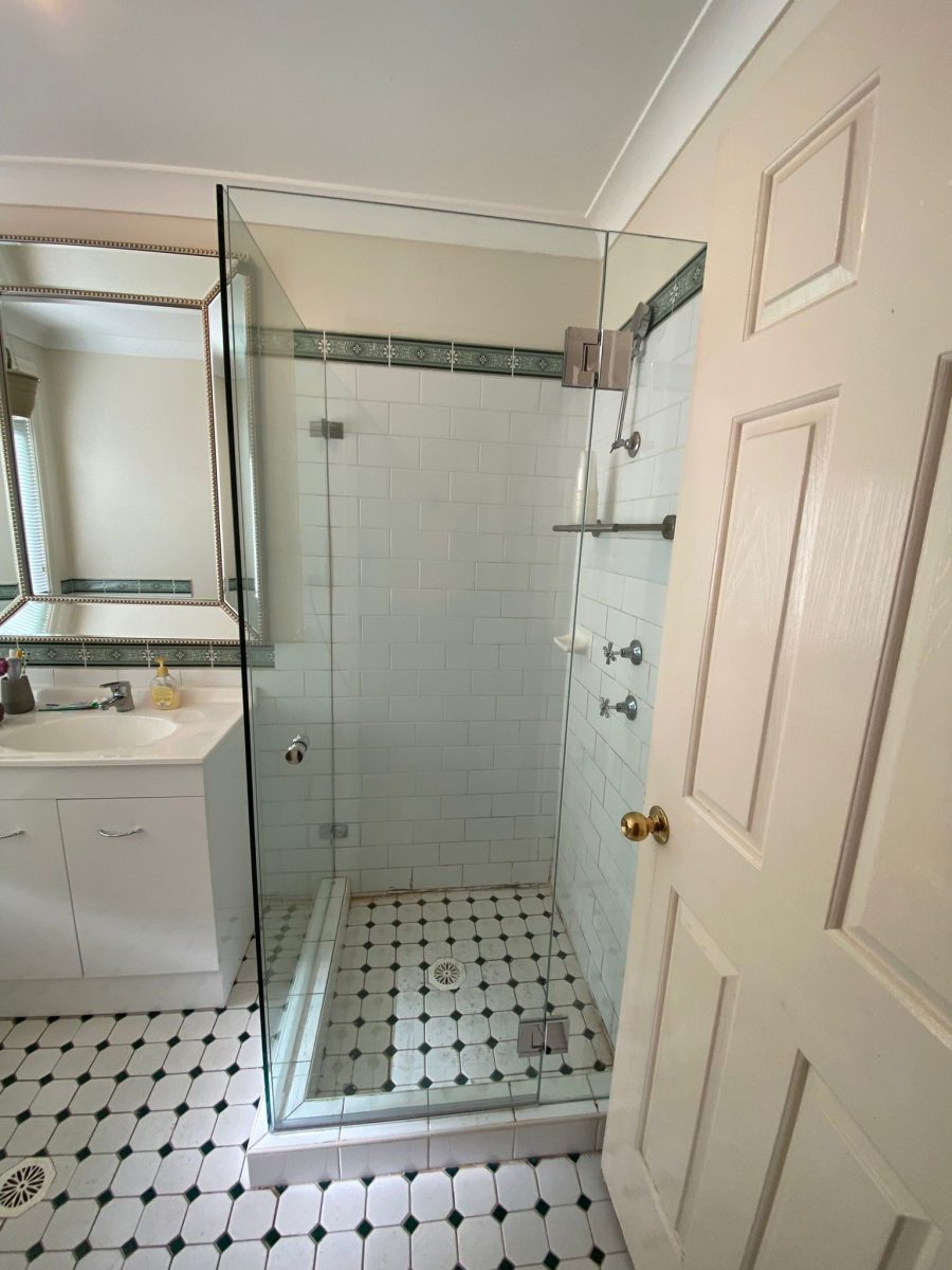 Frameless L Shape Shower Screens – Cheapest Shower Screens