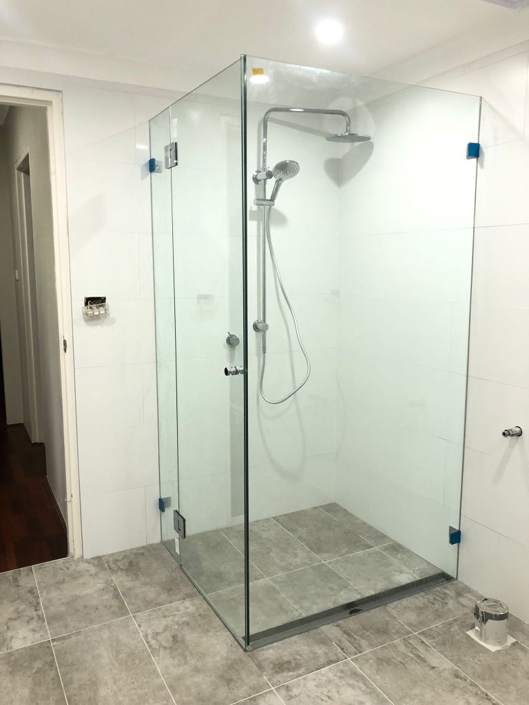 Frameless L Shape Shower Screens – Cheapest Shower Screens