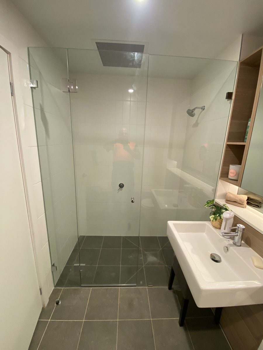 Frameless Wall to Wall Shower Screens – Cheapest Shower Screens