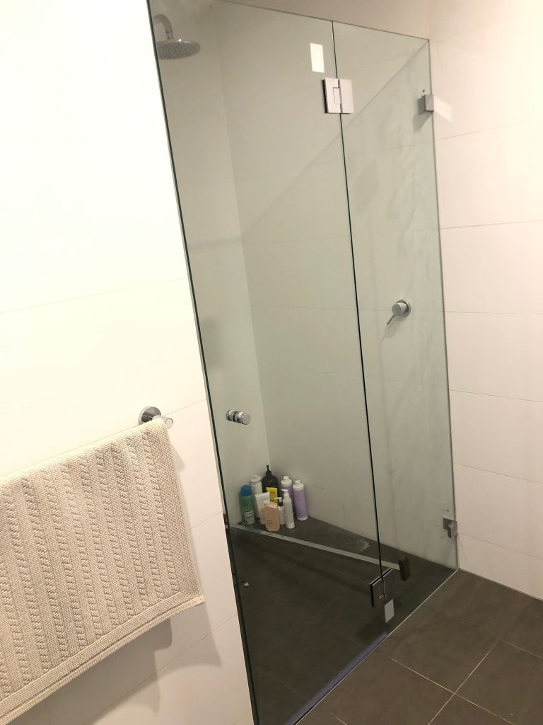 Frameless Wall to Wall Shower Screens – Cheapest Shower Screens