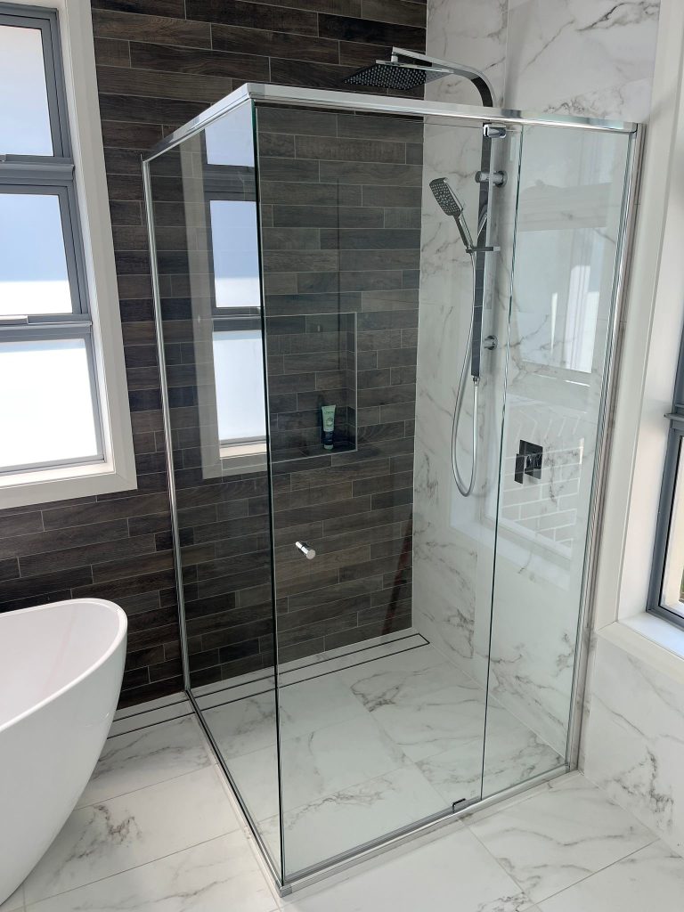 Semi Frameless Shower Screens – Cheapest Shower Screens
