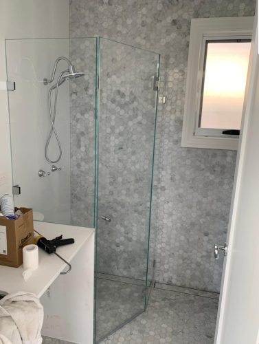 Frameless Splayed Shower Screens – Cheapest Shower Screens