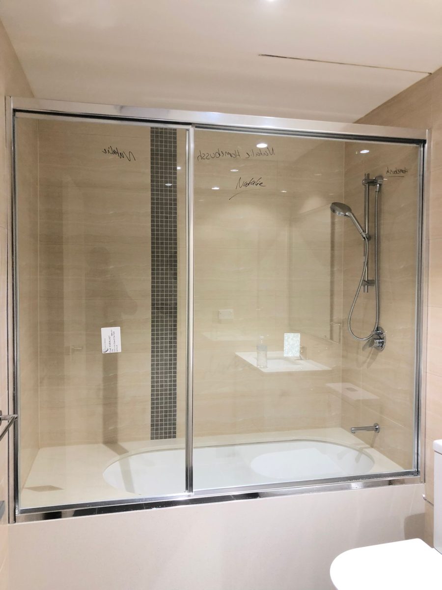 Bathtub Fully Framed Shower Screen – Cheapest Shower Screens