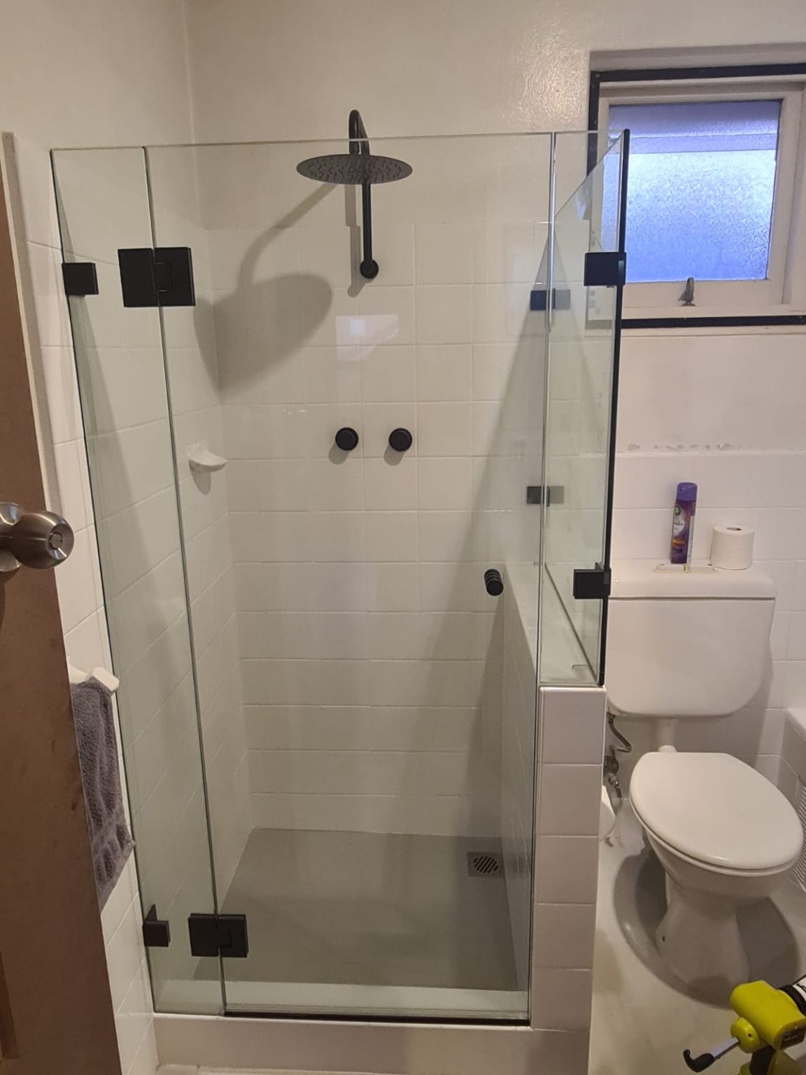 Frameless Custom Made Shower Screen – Cheapest Shower Screens