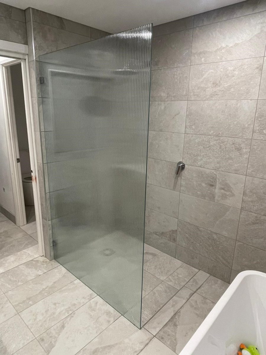 Fluted/Narrow Line Shower Screens - Cheapest Shower Screens